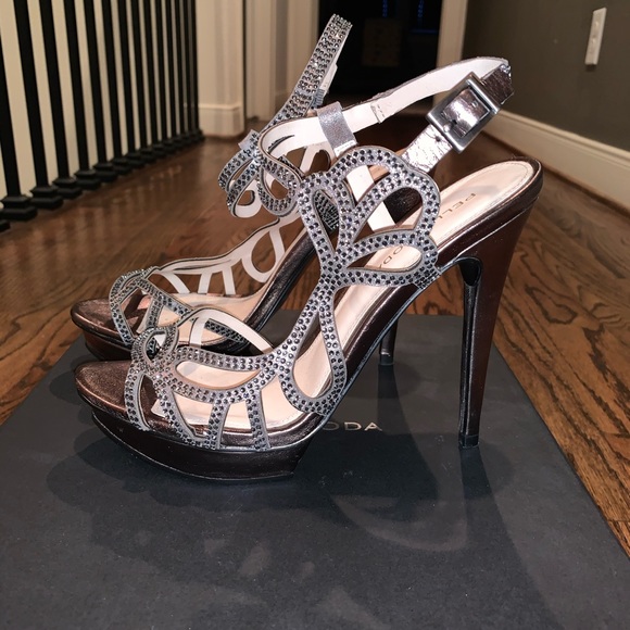 Pelle Moda | Shoes | Pewter Colored Stiletto Sandal Heels 65 | Poshmark